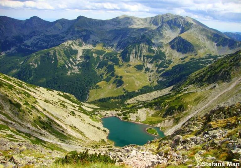 Top 10 Lakes in Romania You Should See - Uncover Romania